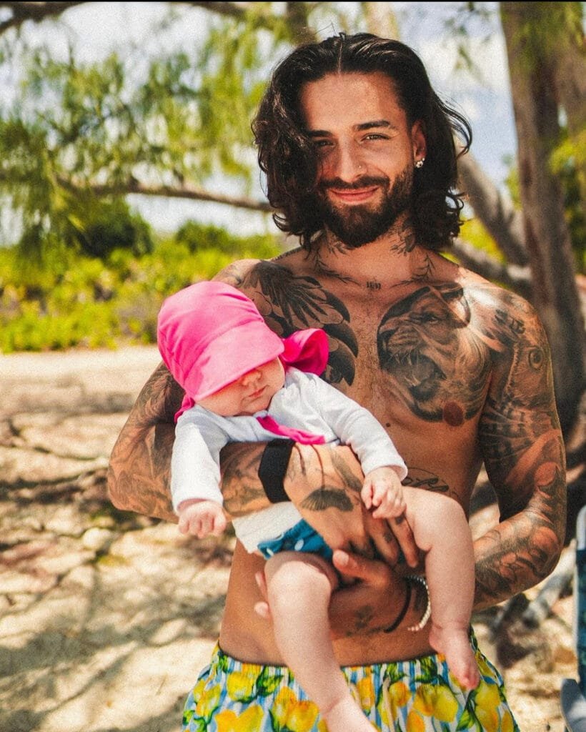 PARIS LA FIGLIA DI MALUMA E SUSANA GOMEZ - Starpeoplenews